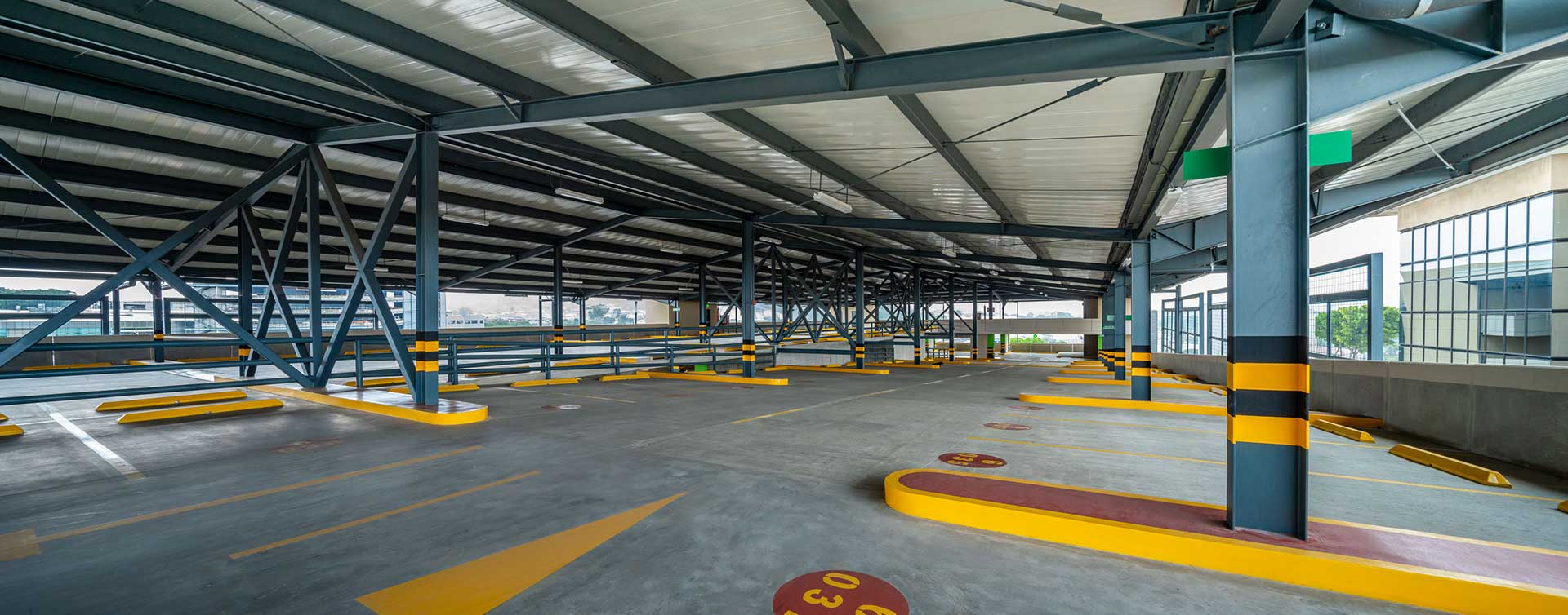 Parqueos para servicio a su oficina en alquiler en mejor zona de Costa Rica