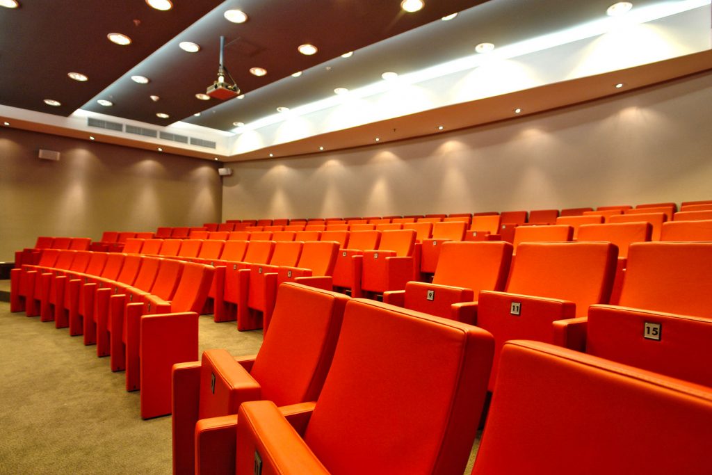 Alquiler para eventos y reuniones empresa en Auditorio Picasso